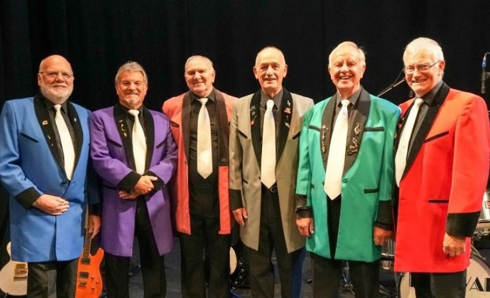 Nottingham Band REVIVAL - Countdown to Christmas - Christmas Party ...