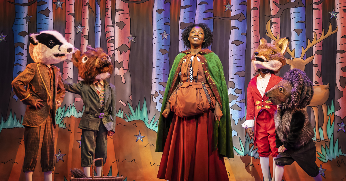 Theatre Review: Cinderella at Nottingham Playhouse - Nottingham Culture