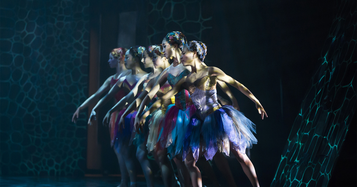 Theatre Review: Northern Ballet's Beauty & The Beast at Theatre Royal ...