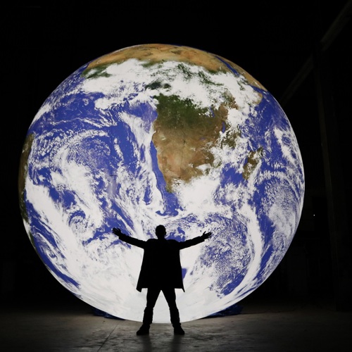 Artist Luke Jerram tells us about Gaia: an installation displayed this ...