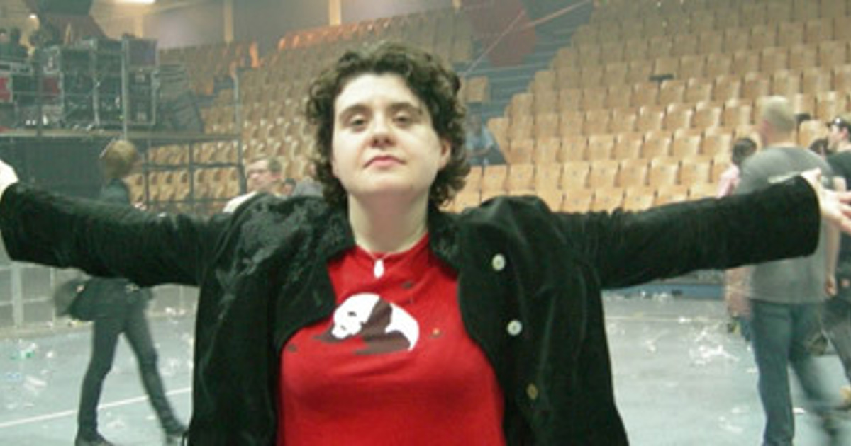 Superfan Lucy Brouwer Has Been To Over 100 Radiohead Gigs - Nottingham ...