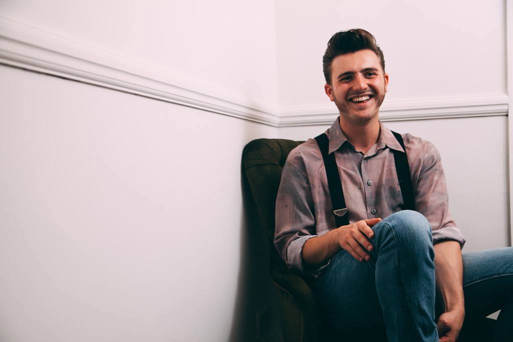 Blues Singer Louis Antoniou Discusses His Latest Single And Playing In ...