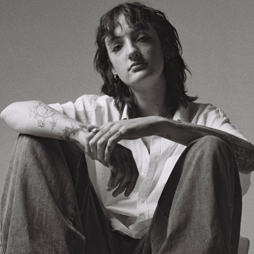 We Chat to Molly About Her New EP 'Burning Bridges' - Nottingham Culture