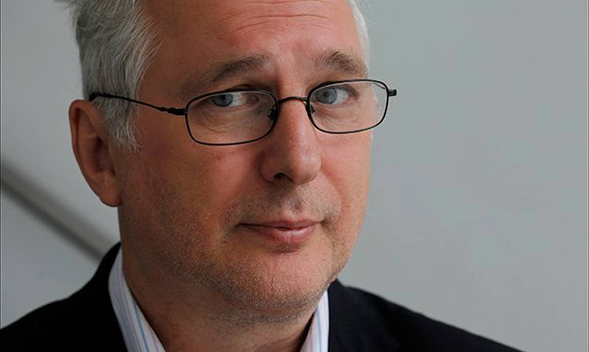 Henry Normal Talks Nottingham Poetry Festival and His Castle Rock ...