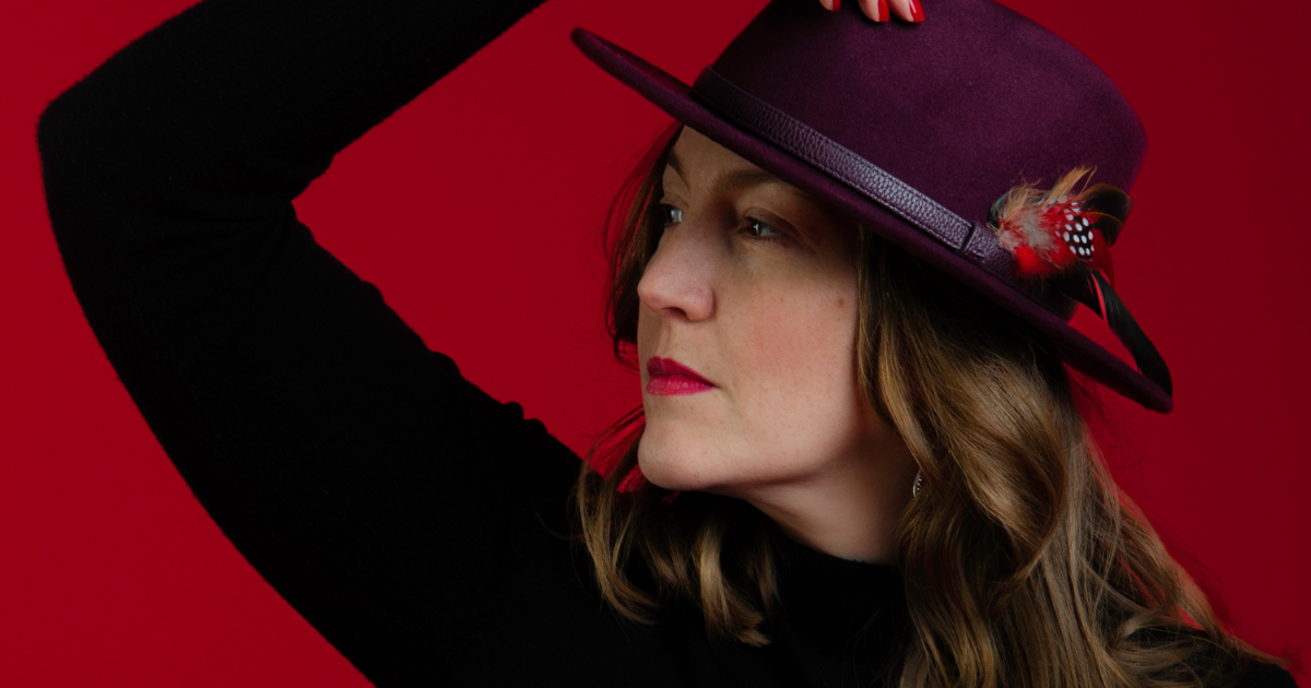 Interview: Abi Moore on New Album ‘No More Chasing’ and Putting Down ...