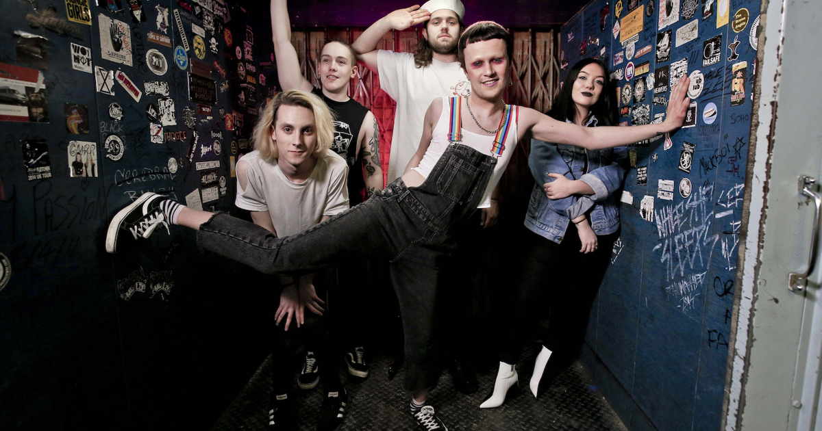 Queen Zee Want to Glitz Up the Current Music Scene - Nottingham Culture