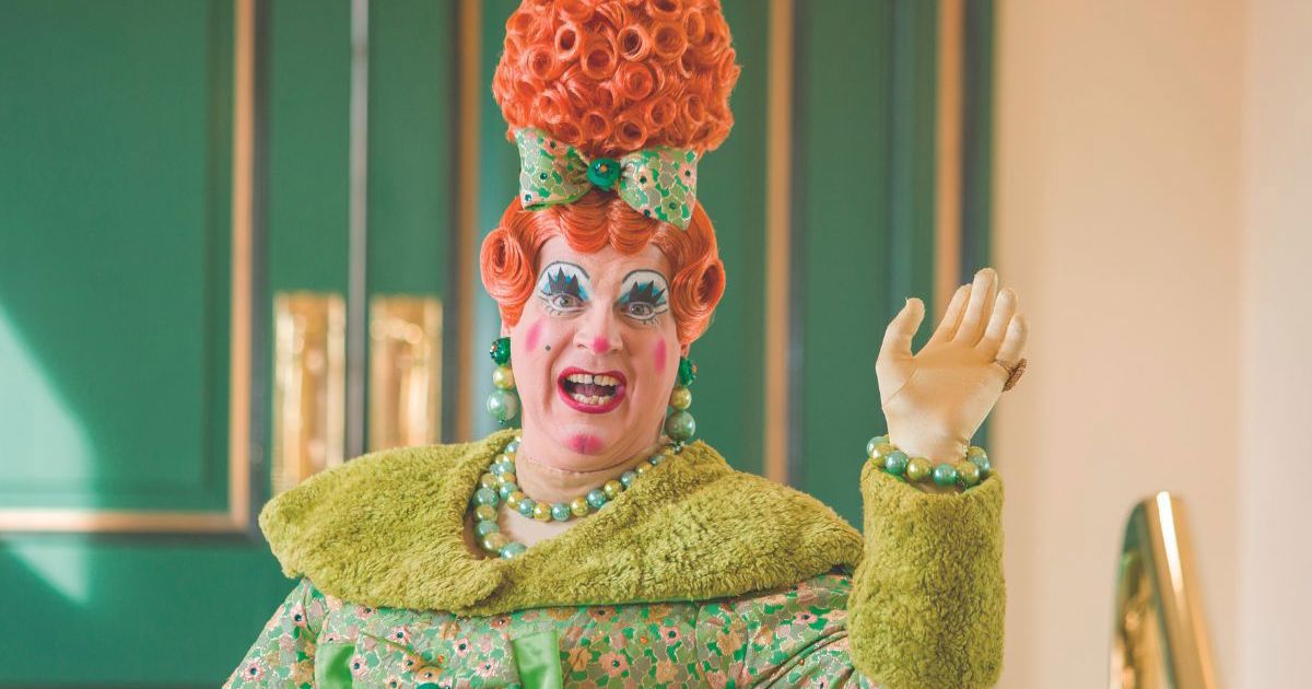 Starring in Snow White as the Dame, David Robbins Chats All Things ...