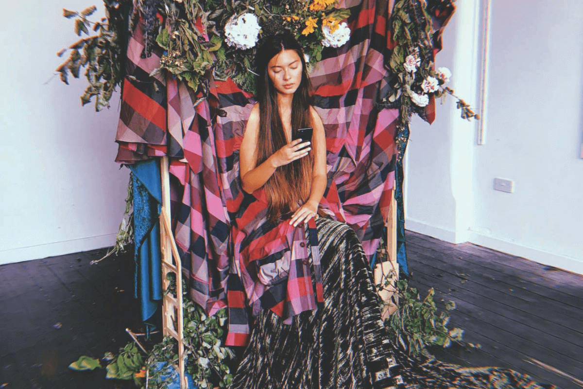 Leading From the Back: The Backlit Artists Creating Exciting Projects ...