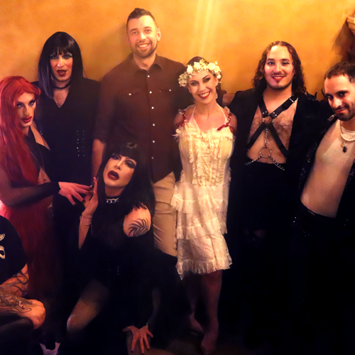 Review: cabaret, burlesque and art at Niche Artefact - Nottingham Culture