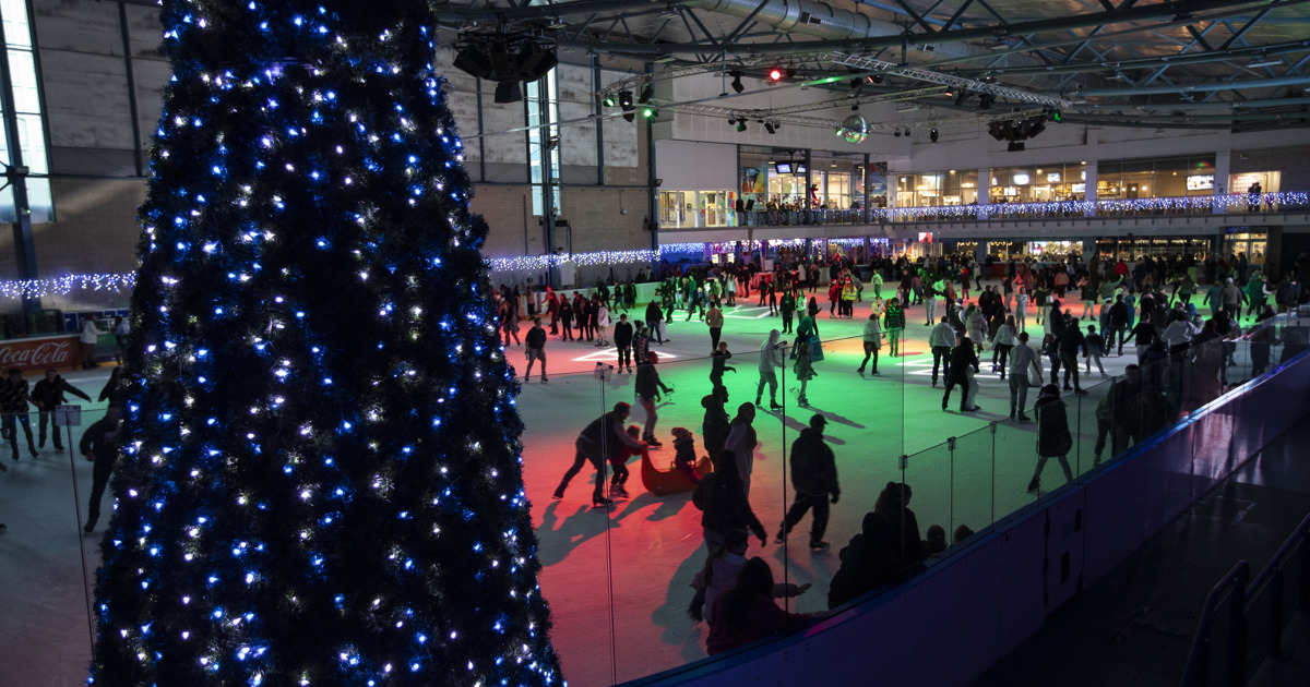 Skating Santas at National Ice Centre To Make Christmas Special for ...